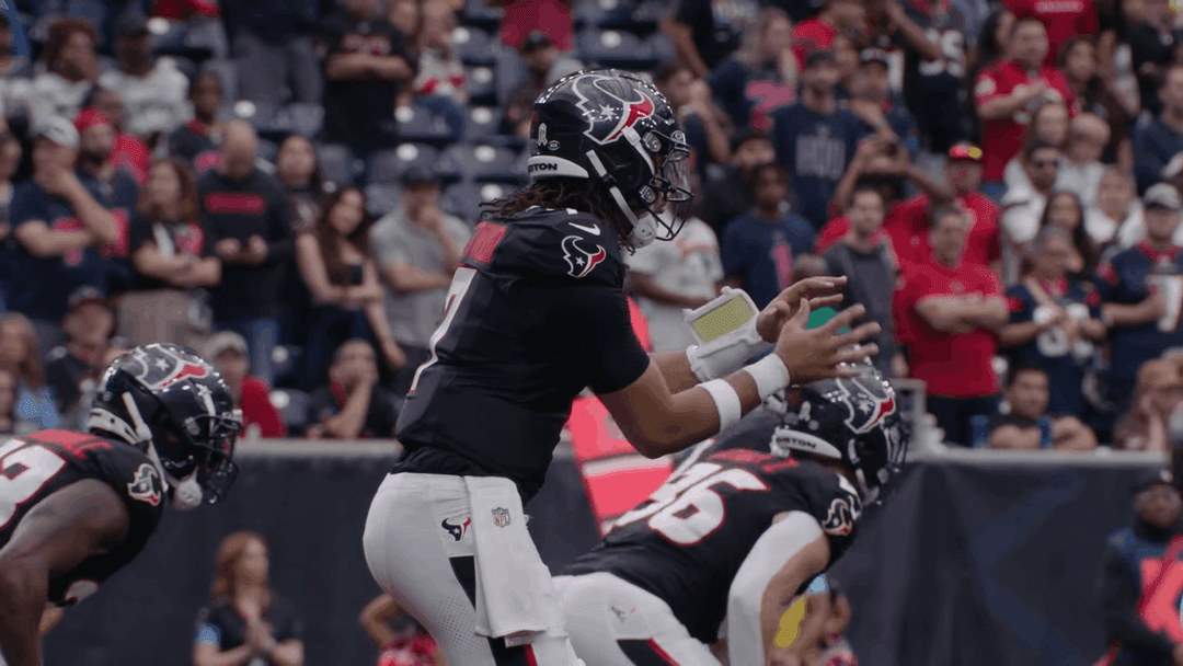 Compare Your Hand Size With NFL Quarterbacks - Bovadahub.com